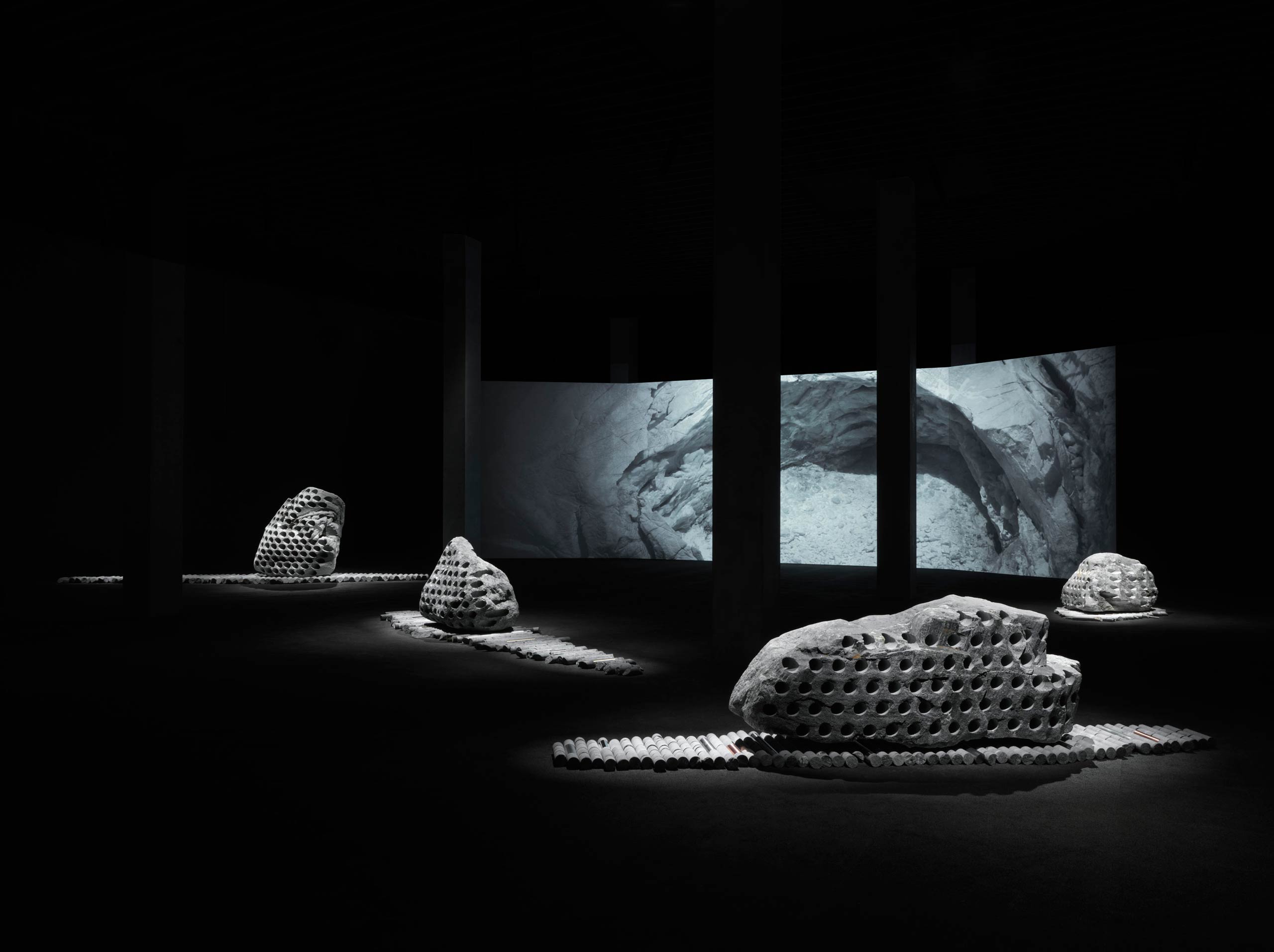 Julian Charrière — Dittrich & Schlechtriem